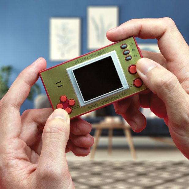 The Source Red5 Retro Games Controller | Temptation Gifts